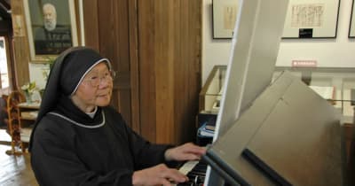橋口ハセさん死去 101歳 ドロ神父のオルガン弾き続けた 長崎新聞