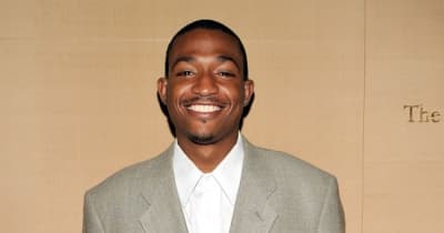 The Simpsons casts its first-ever deaf actor ｜ BANG Showbiz English