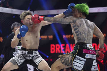 【BreakingDown】“三河幕府”の喧嘩自慢が完全アウェーで劇勝！ 大阪喧嘩自慢シェンロンを鮮やかストレートで大の字に | チバテレ＋プラス