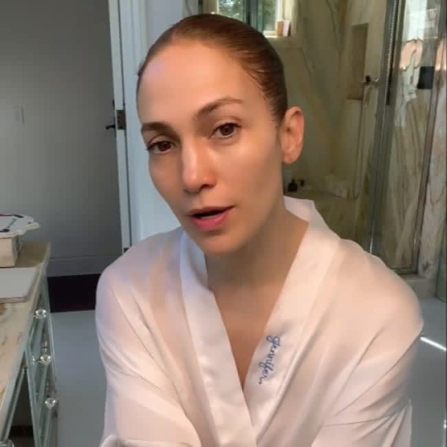 Jennifer Lopez shares secrets to 'Bronx goddess glow' in makeup-free ...