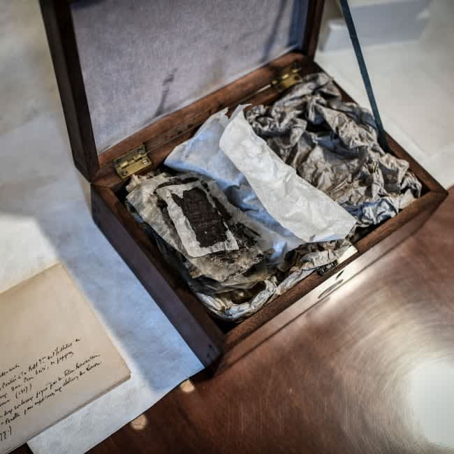 AI helps read 2000-year old scroll covered in volcanic ash ｜ BANG ...