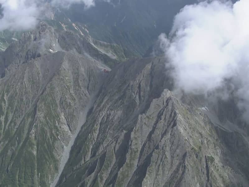 量｜北アルプスの急な岩場から滑落…56歳男性を通報から5日目に救助 悪天候でヘリ飛べず警察がその間… – PORTALFIELD