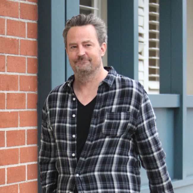 Matthew Perry only has to ‘look down’ at stomach scars to remind him to ...
